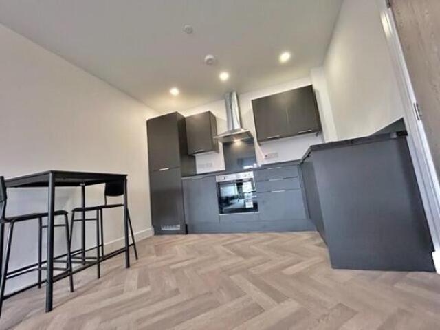 1 bedroom apartment for rent in Richmond Village, Richmond Road, Cardiff, CF24