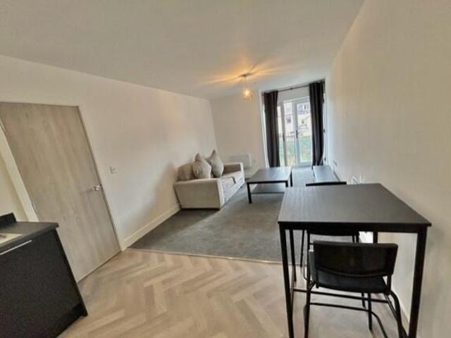 1 bedroom apartment for rent in Richmond Village, Richmond Road, Cardiff, CF24