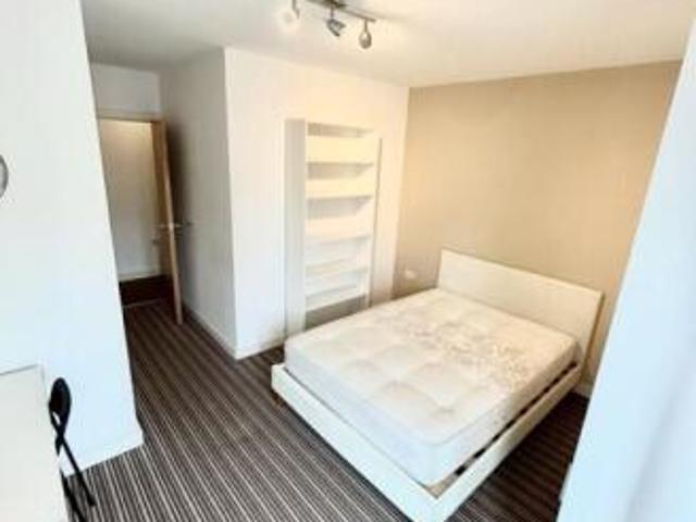 1 bedroom apartment for rent in Richmond Village, Richmond Road, Cathays, Cardiff, CF24