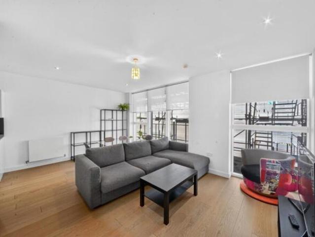 1 bedroom apartment for rent in River Gardens Walk London SE10