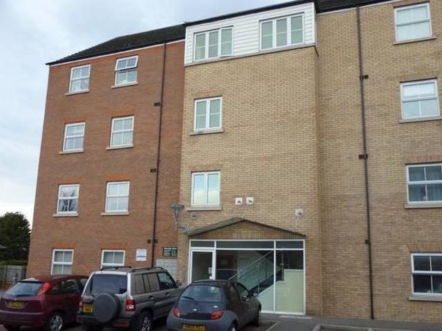 1 bedroom apartment for rent in Riverside Drive Anchor Quay LN5