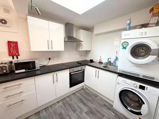 1 bedroom apartment for rent in Room 1, Saltisford, Warwick, C.