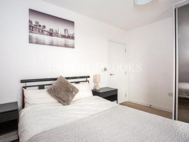 1 bedroom apartment for rent in Roosevelt Tower, 18 Williamsburg Plaza, Poplar, E14