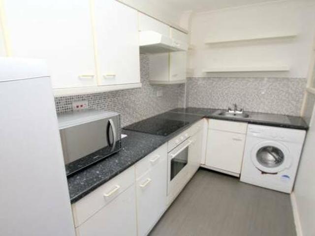 1 bedroom apartment for rent in Rosefield Road Staines Surrey TW18