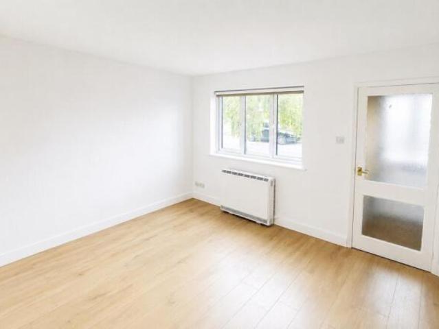 1 bedroom apartment for rent in Rotherwood Close, Wimbledon, London, SW20