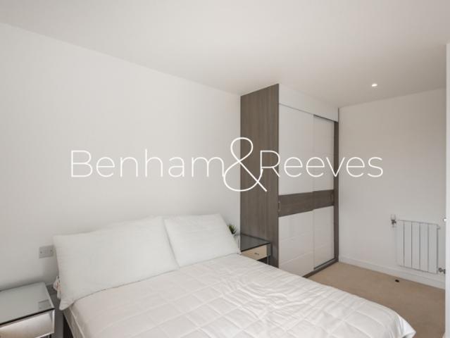 1 bedroom apartment for rent in Royal Victoria Gardens, London, SE16