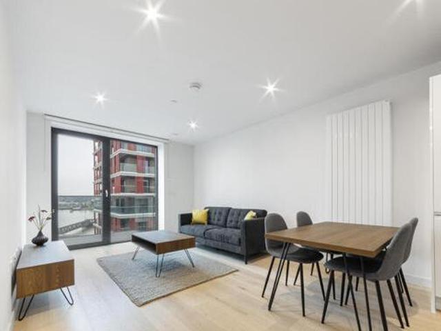 1 Bedroom Apartment For Rent In Royal Wharf, London