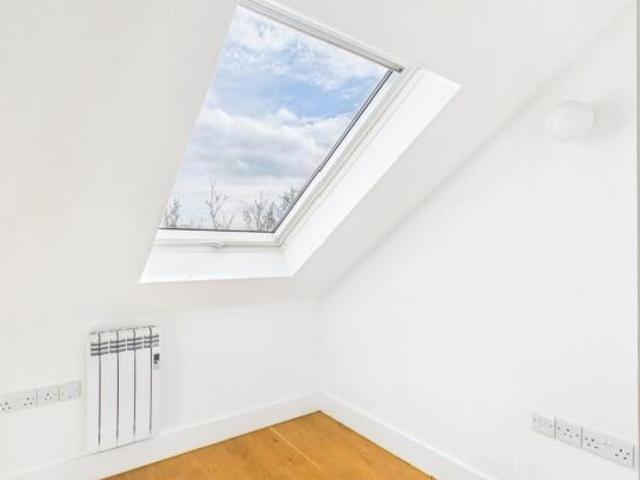 1 bedroom apartment for rent in St Margarets Road, St Margarets, TW1