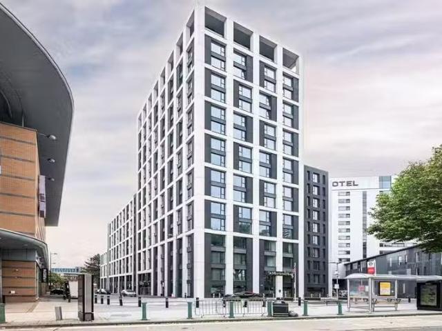 1 bedroom apartment for rent in St Martins Place, Broad Street.
