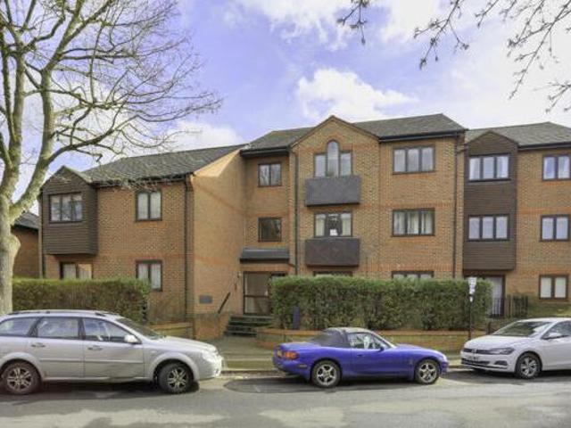 1 Bedroom Apartment For Rent In St Albans, Herts