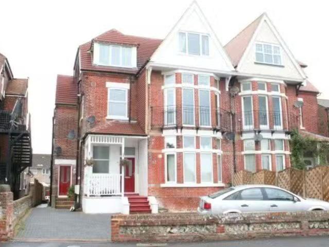 1 bedroom apartment for rent in St Catherines Road, Littlehamp.