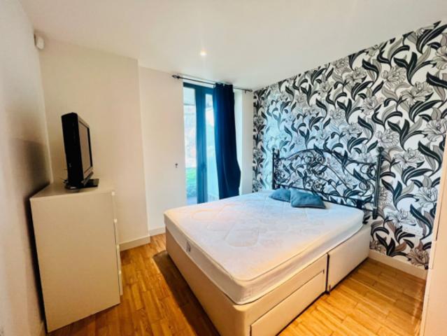 1 bedroom apartment for rent in St George's Island, Castlefield M15