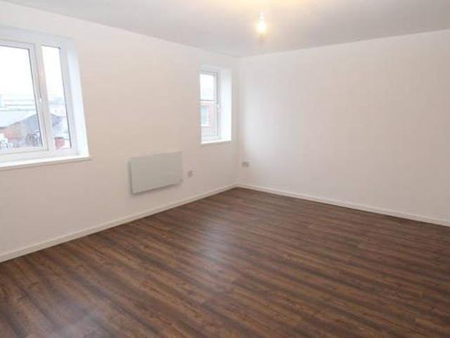 1 bedroom apartment for rent in Stamford Street Central AshtonunderLyne OL6