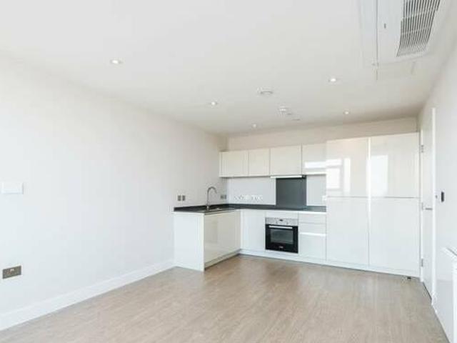 1 bedroom apartment for rent in Staines Road West Sunbury On Thames TW16