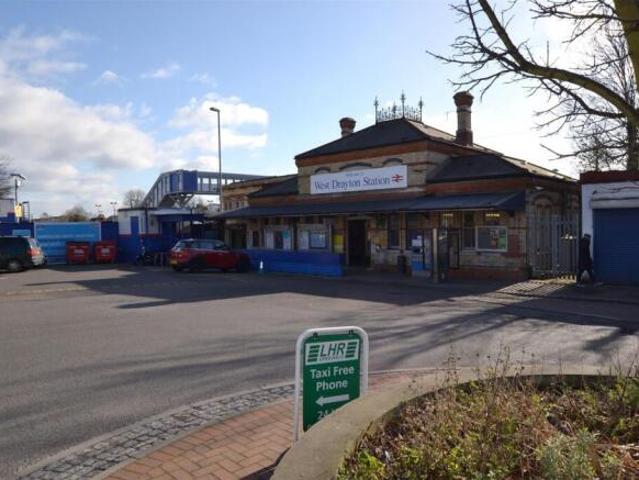 1 bedroom apartment for rent in Station House, Yiewsley, UB7