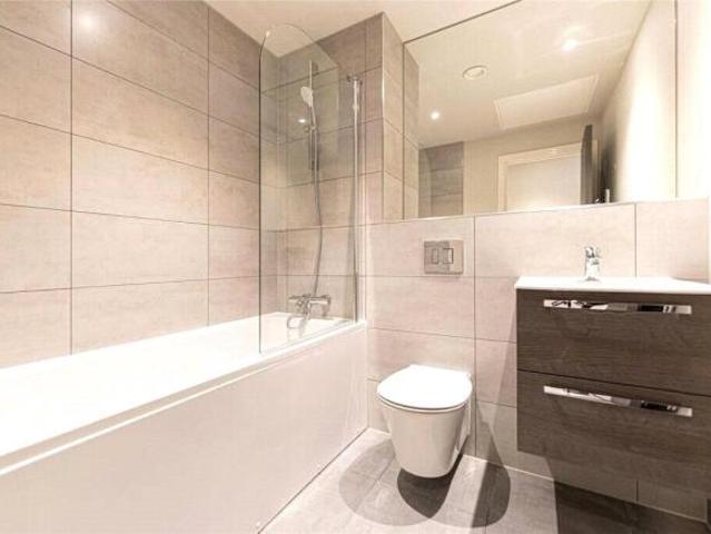 1 bedroom apartment for rent in Steel House, The Metalworks, Petersfield Avenue, Slough, Berkshire, SL2