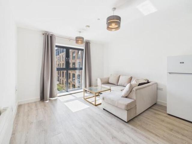 1 bedroom apartment for rent in Strutt House, Erasmus Drive, DE1