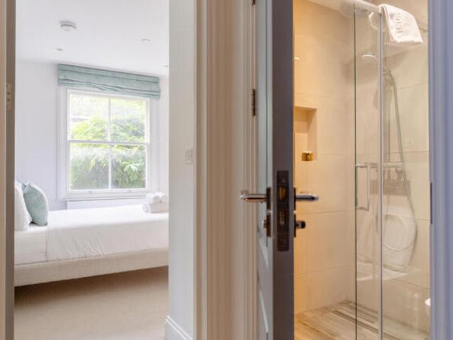 1 bedroom apartment for rent in Sutherland Avenue, London, W9