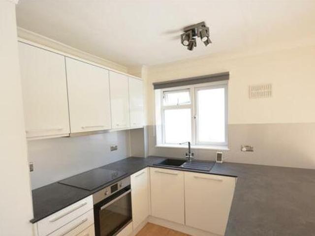 1 Bedroom Apartment For Rent In Sutton, London