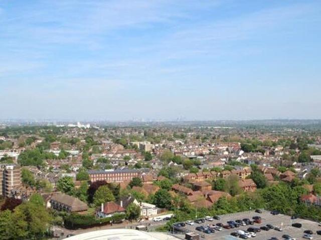 1 Bedroom Apartment For Rent In Sutton, Surrey