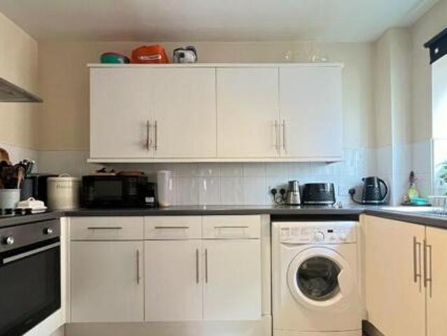 1 Bedroom Apartment For Rent In Sutton, Surrey