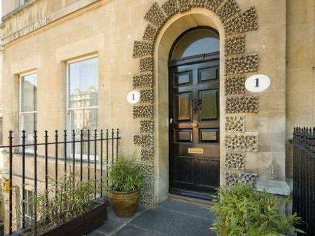 1 bedroom apartment for rent in Sydney Place Bath BA2