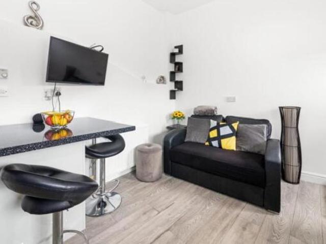 1 bedroom apartment for rent in Sydenham Road, Sydenham, London, SE26