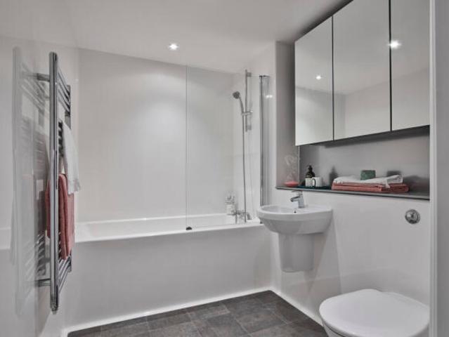 1 bedroom apartment for rent in Salford Quays Salford M50