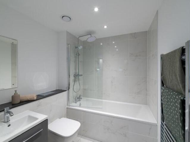 1 bedroom apartment for rent in Saxton Lane, Leeds, West Yorkshire, LS9