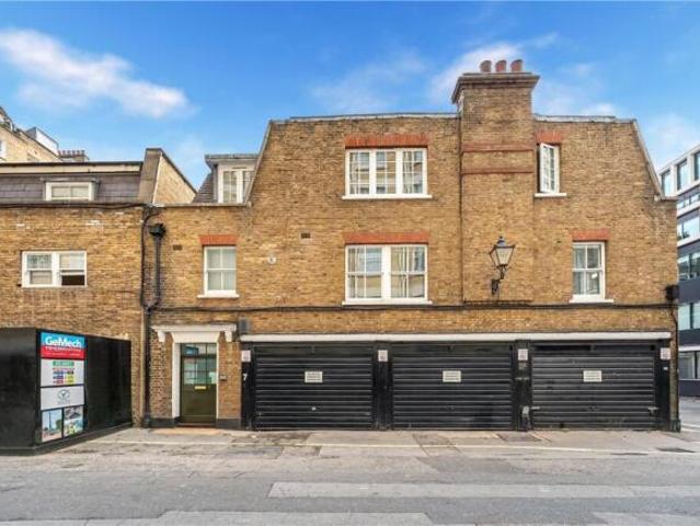 1 bedroom apartment for rent in Seymour Mews, Marylebone, London, W1H
