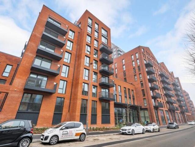 1 bedroom apartment for rent in Shadwell Street, B4