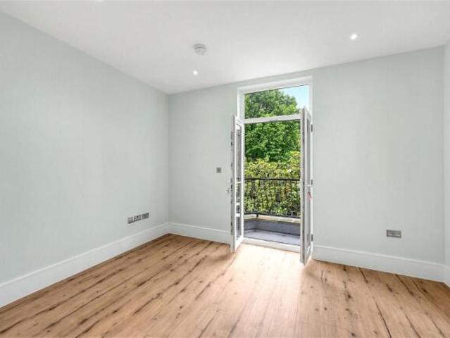 1 bedroom apartment for rent in Sinclair Road, London, W14