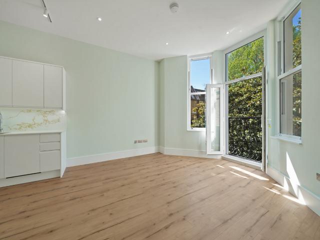 1 bedroom apartment for rent in Sinclair Road, London, W14