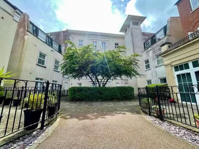 1 bedroom apartment for rent in South Terrace, Main Street, pa.