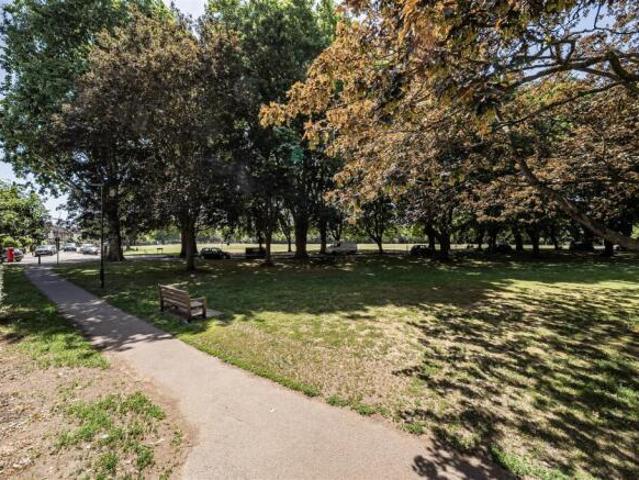1 bedroom apartment for rent in South Western Road, Twickenham, TW1