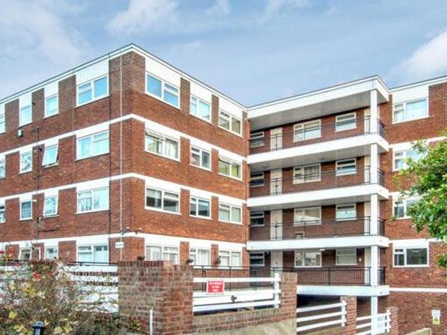 1 Bedroom Apartment For Rent In South Woodford
