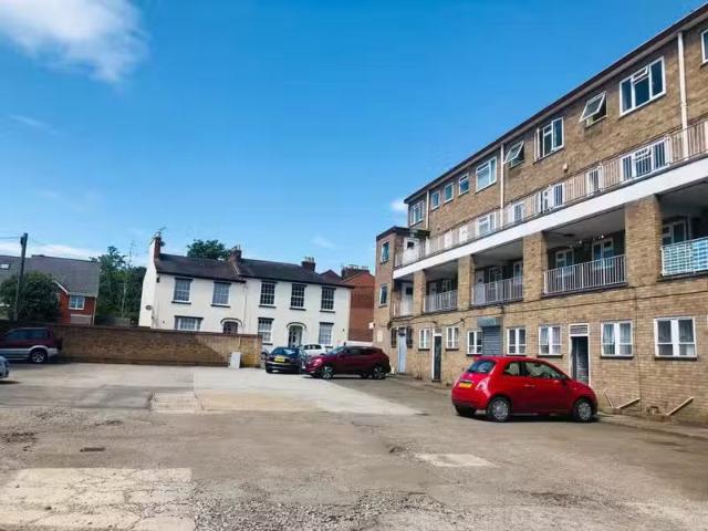 1 bedroom apartment for rent in Southborough Terrace, CV31