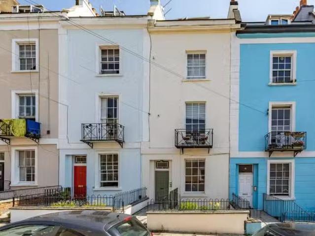 1 bedroom apartment for rent in Southleigh Road Clifton, BS8