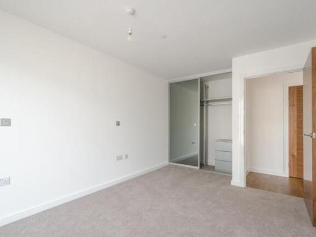 1 bedroom apartment for rent in Sovereign Point, Midland Road, Bath, BA2