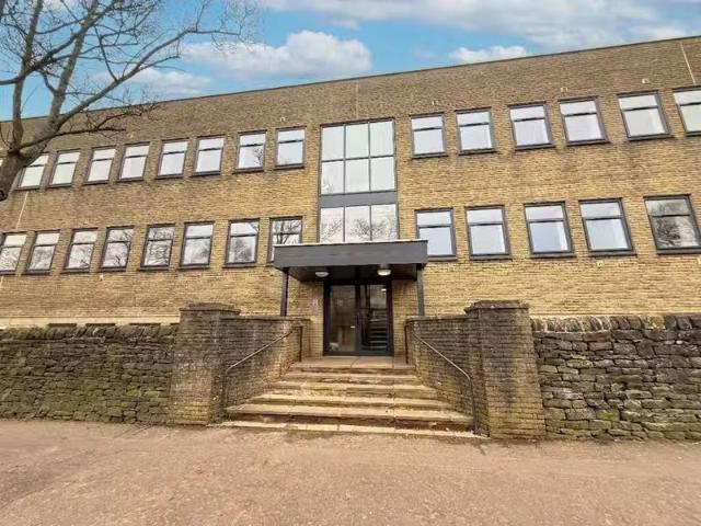 1 bedroom apartment for rent in Spring Hall Lane, Halifax, HX1