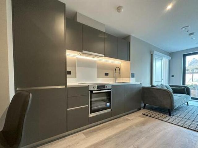 1 Bedroom Apartment For Rent In Springwell Road