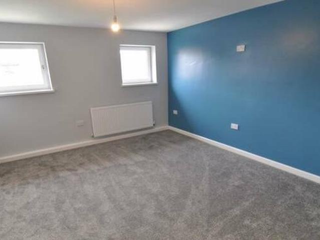 1 bedroom apartment for rent in Spruce Avenue Royston S71