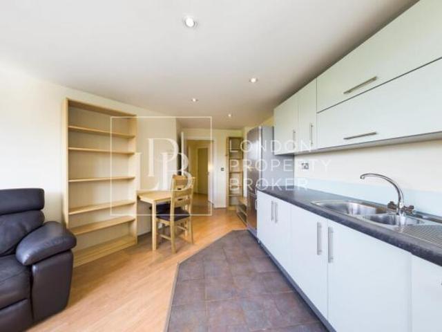 1 bedroom apartment for rent in Tudor Lodge, Bromley High Street, E3