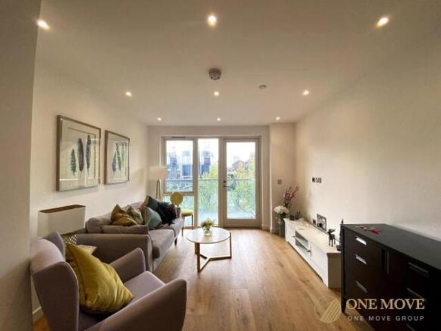 1 bedroom apartment for rent in Turnberry Quay, Waterford Court, E14