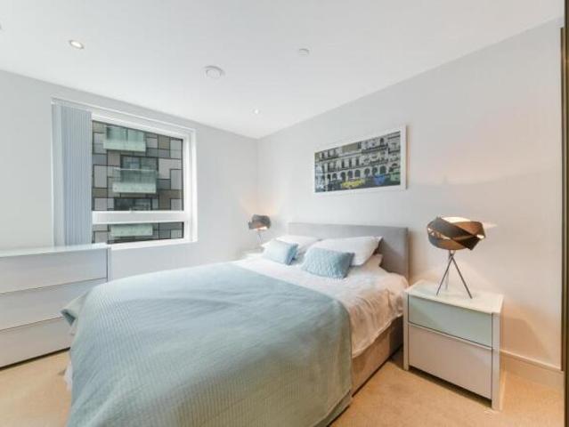 1 bedroom apartment for rent in Talisman Tower, Lincoln Plaza, Canary Wharf, E14