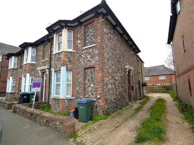 1 bedroom apartment for rent in Terminus Road, Littlehampton.