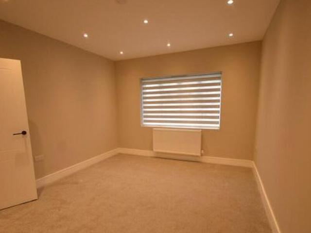 1 Bedroom Apartment For Rent In The Avenue