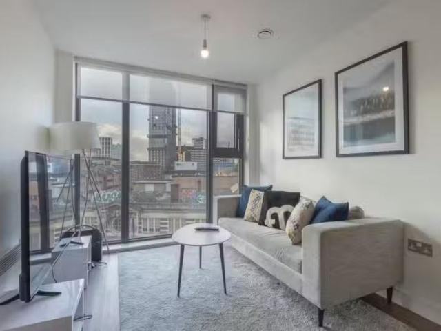 1 bedroom apartment for rent in The Bank, 60, Sheepcote Street.