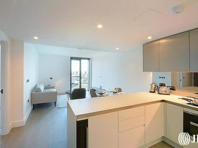 1 bedroom apartment for rent in The Dumont, London SE1
