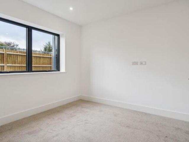 1 bedroom apartment for rent in The Gardens, Harrow, HA1